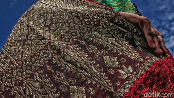 Songket Melayu Ditetapkan UNESCO Jadi Warisan Budaya Tak Benda dari Malaysia